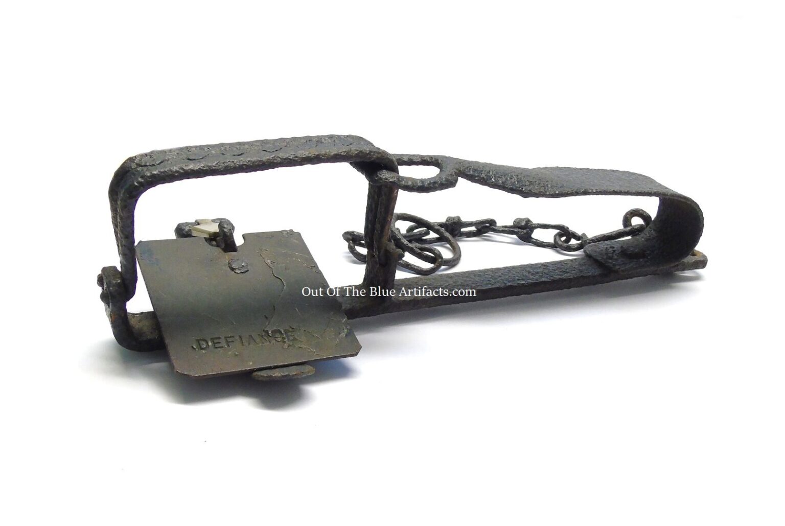 An Old British Gin Trap – Out Of The Blue Artifacts